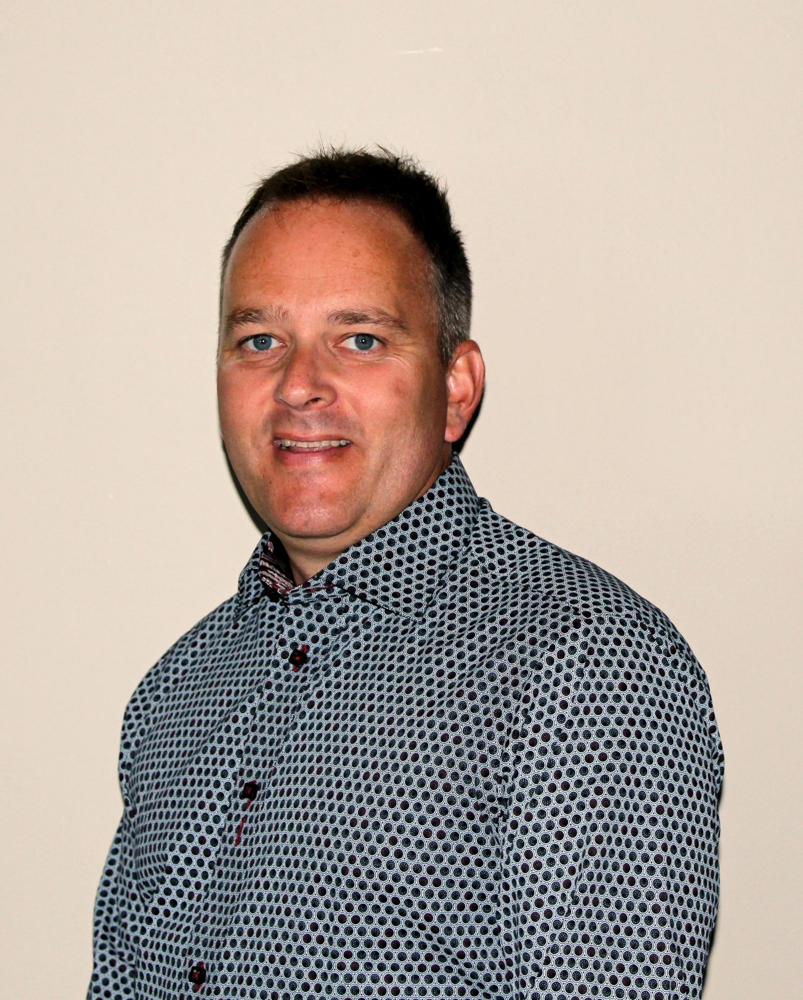 Le Centre des congrès a une stratégie pour freiner la saignée | Journal ...