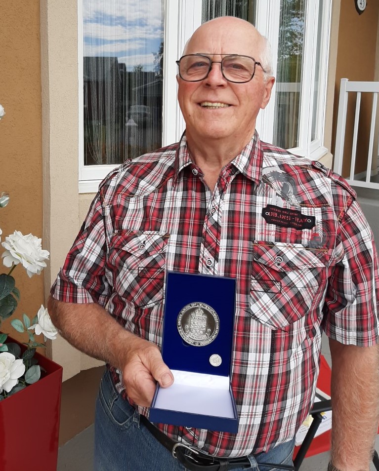 Denis Ross reçoit la médaille du Lieutenant-gouverneur | Journal Le Soir
