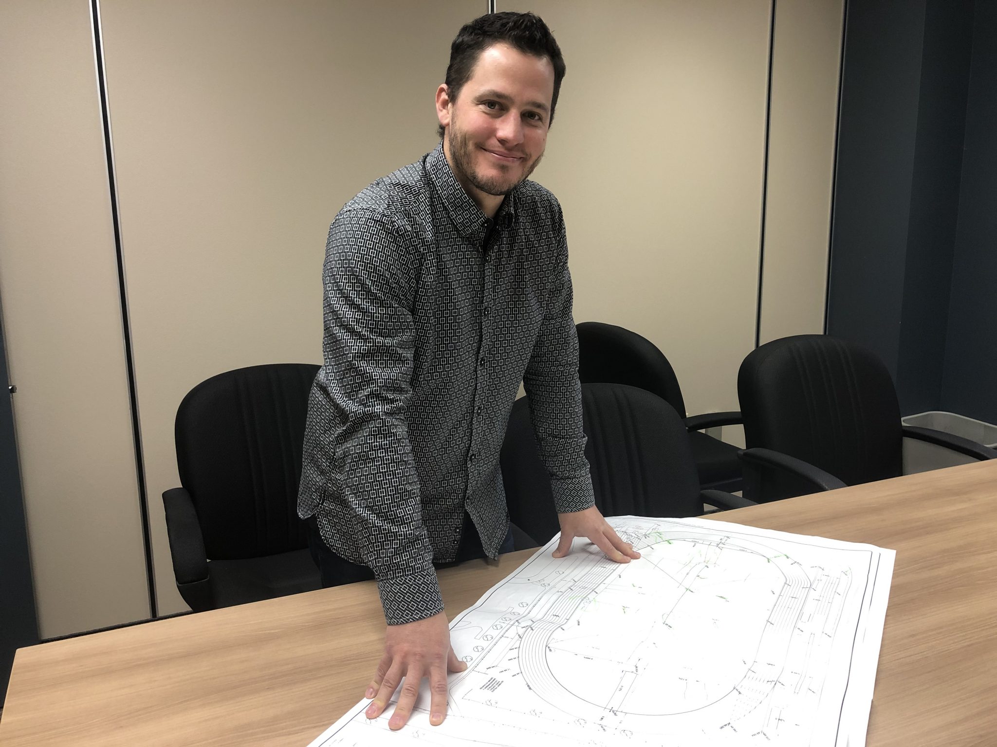 Piste d’athlétisme – à faible coût pour les contribuables | Journal Le Soir