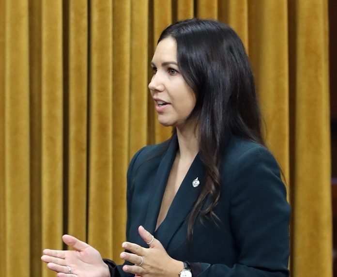 Le Bloc veut obliger le Canada à respecter l’Accord de Paris | Journal ...