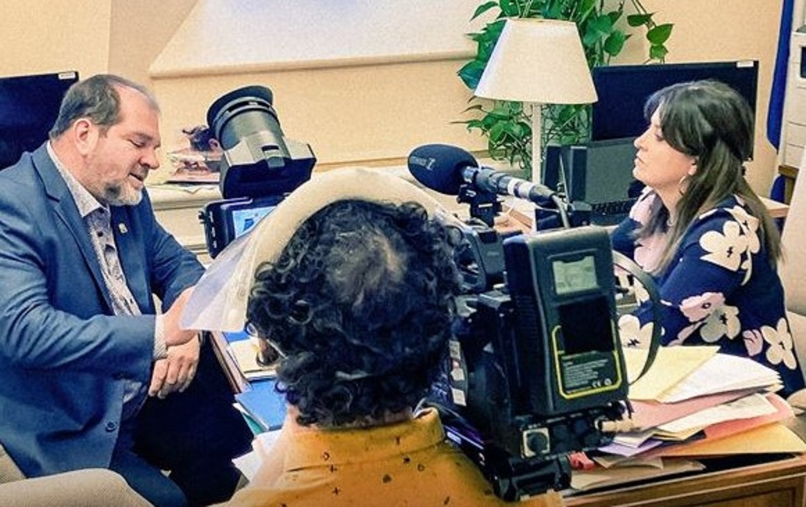 En apprendre davantage sur le travail et la nature de «Nos élus ...