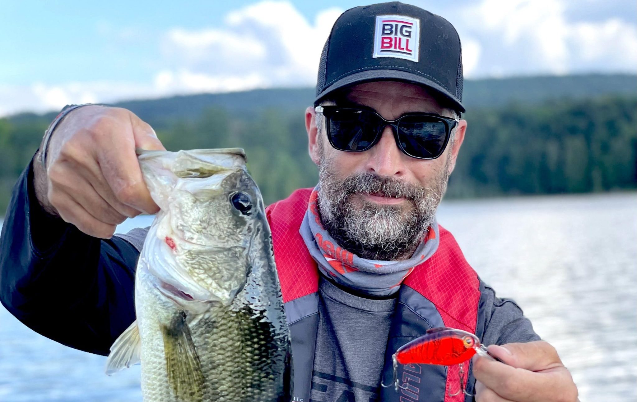 José Boily lance l’encan de la Fondation de la Faune et on prend le ...