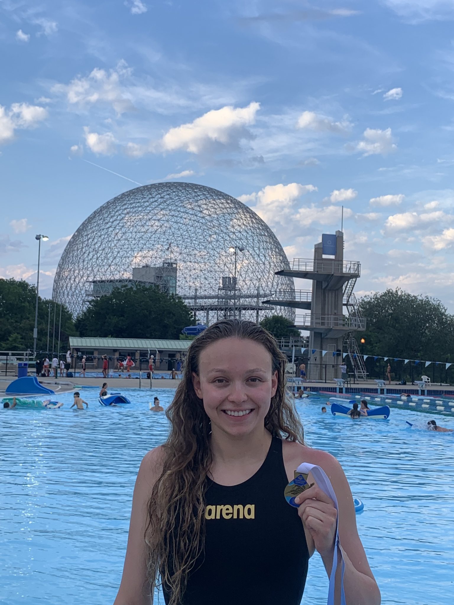 Championne québécoise en piscine extérieure | Journal Le Soir