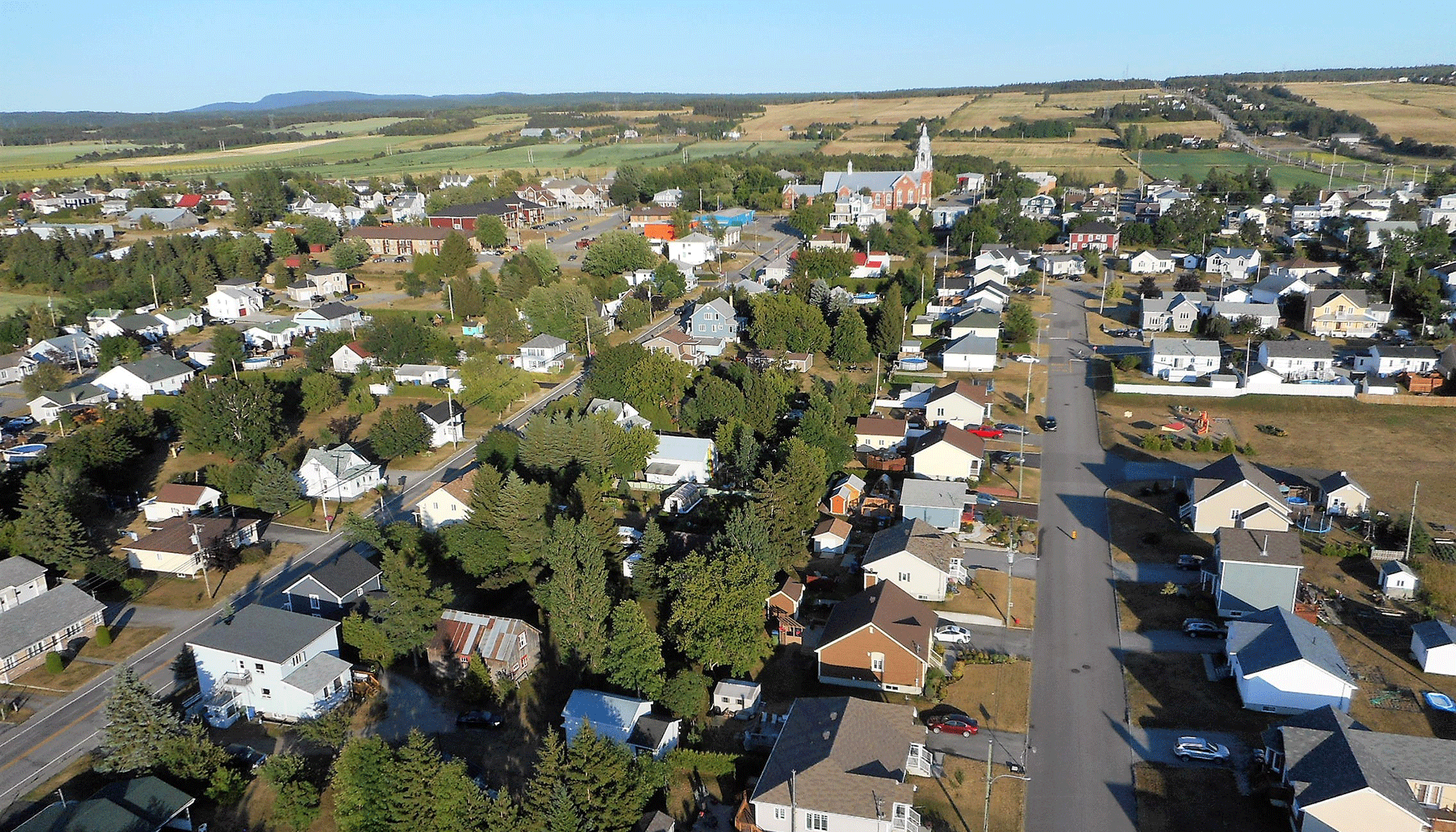Vanessa Lepage-Leclerc briguera la mairie de Saint-Anaclet | Journal Le ...