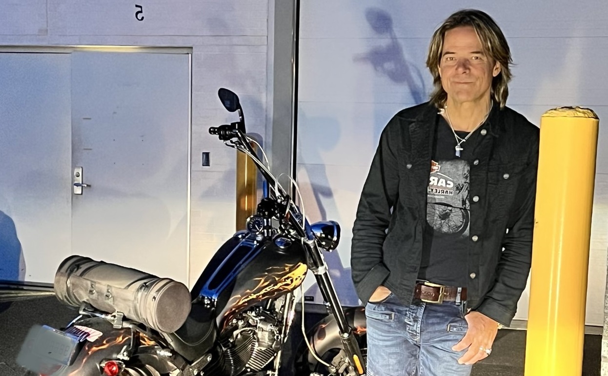 Mésaventures et leçons d’une rock star | Journal Le Soir