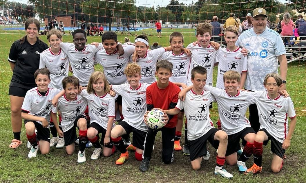 Tournoi national de soccer de Rimouski : sept titres pour le Fury ...