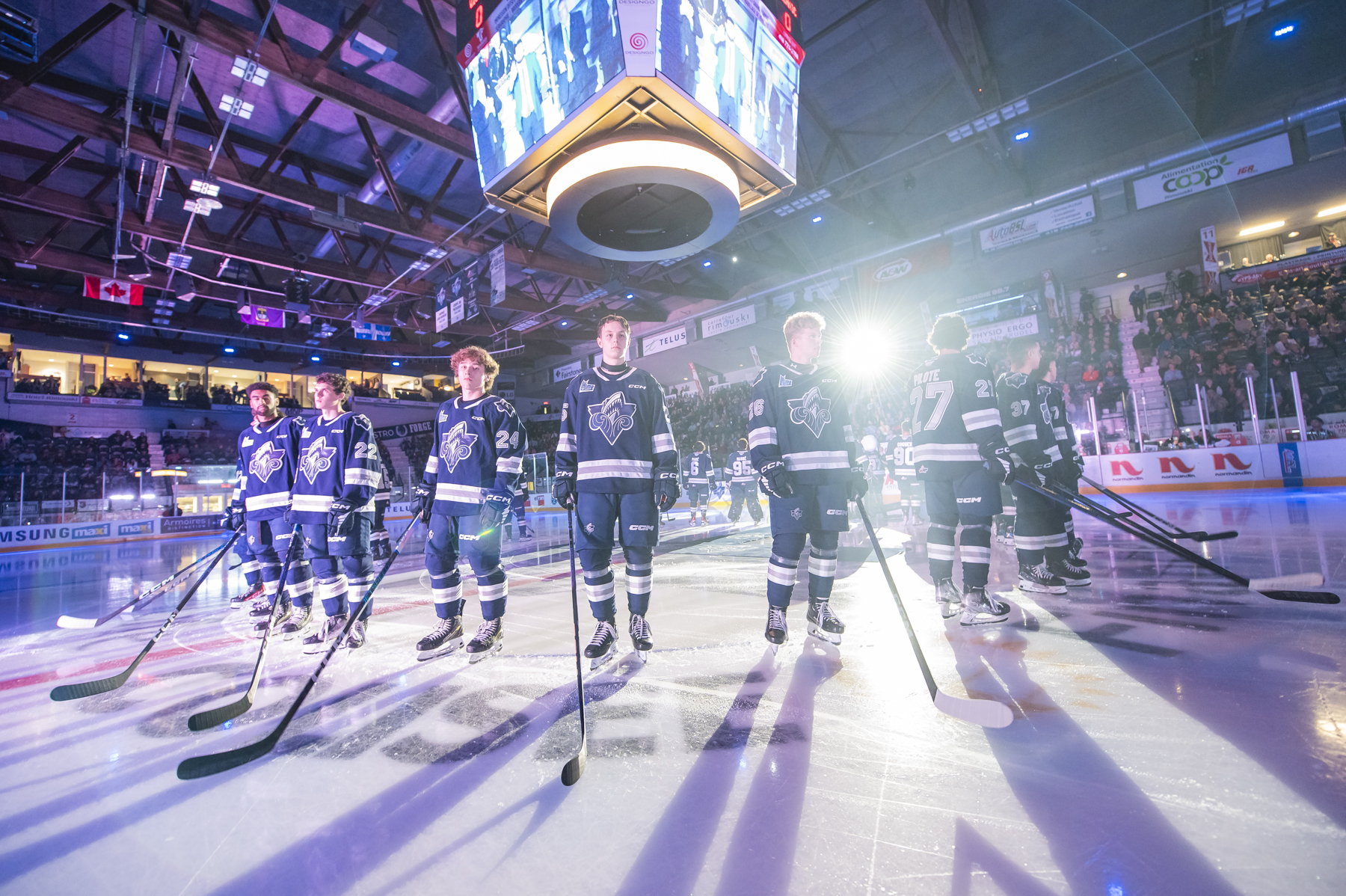 Océanic : présentation des joueurs au Carrefour Rimouski | Journal Le Soir