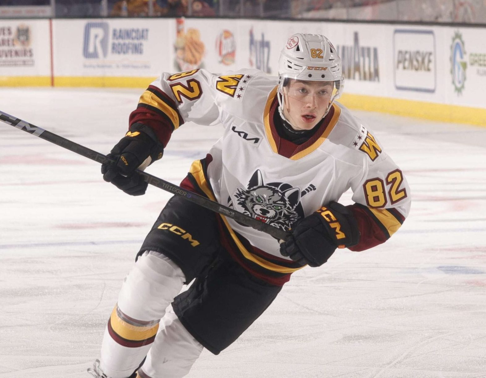 Bradly Nadeau assuré de son poste avec Équipe Canada junior | Journal ...