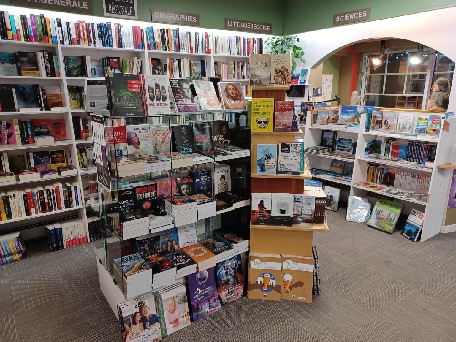 La librairie L’Hibou-Coup de Mont-Joli sauvée in extremis | Journal Le Soir