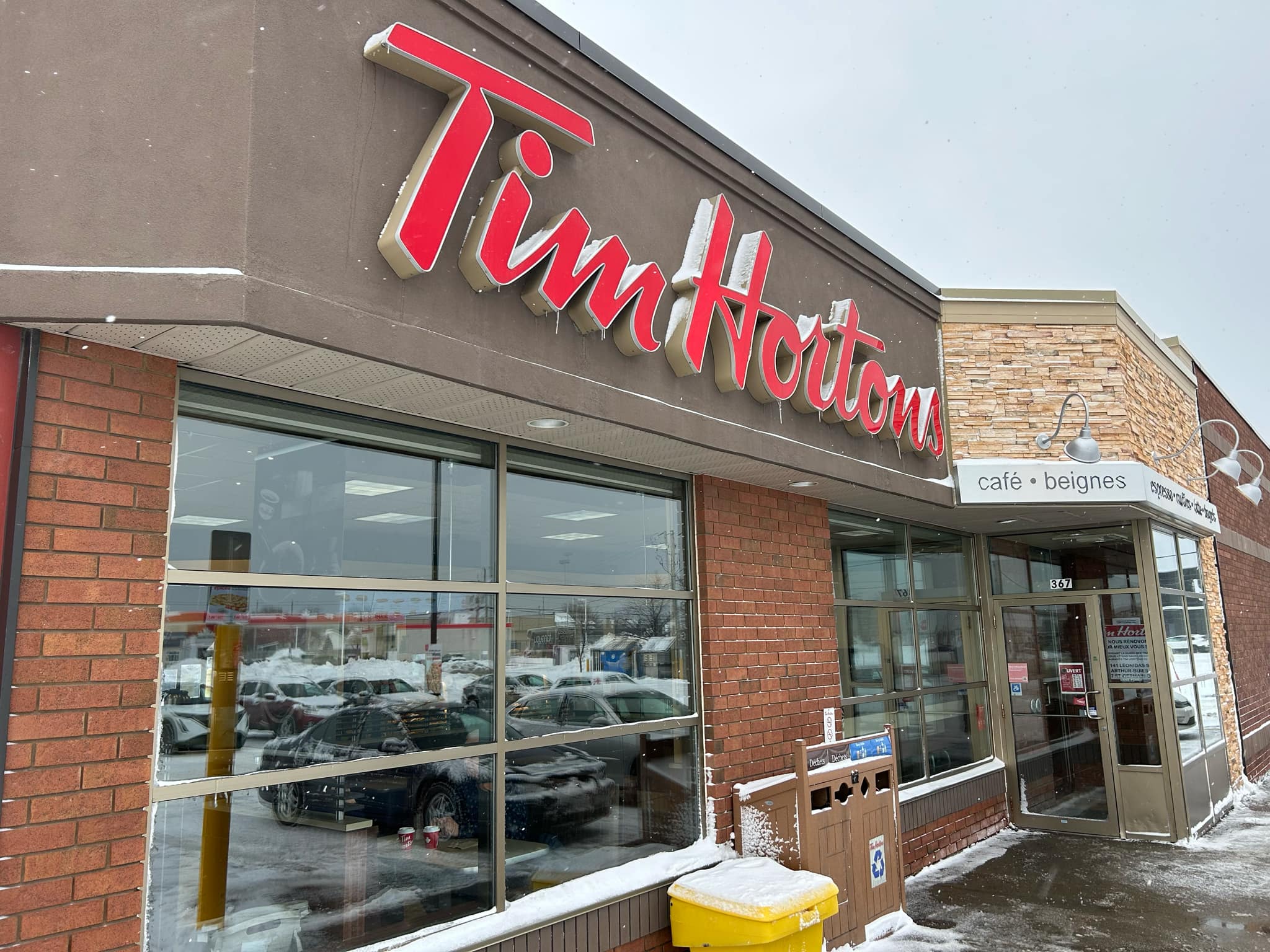Tim Hortons Cité des achats : des rénos majeures de 750 000 $ | Journal ...