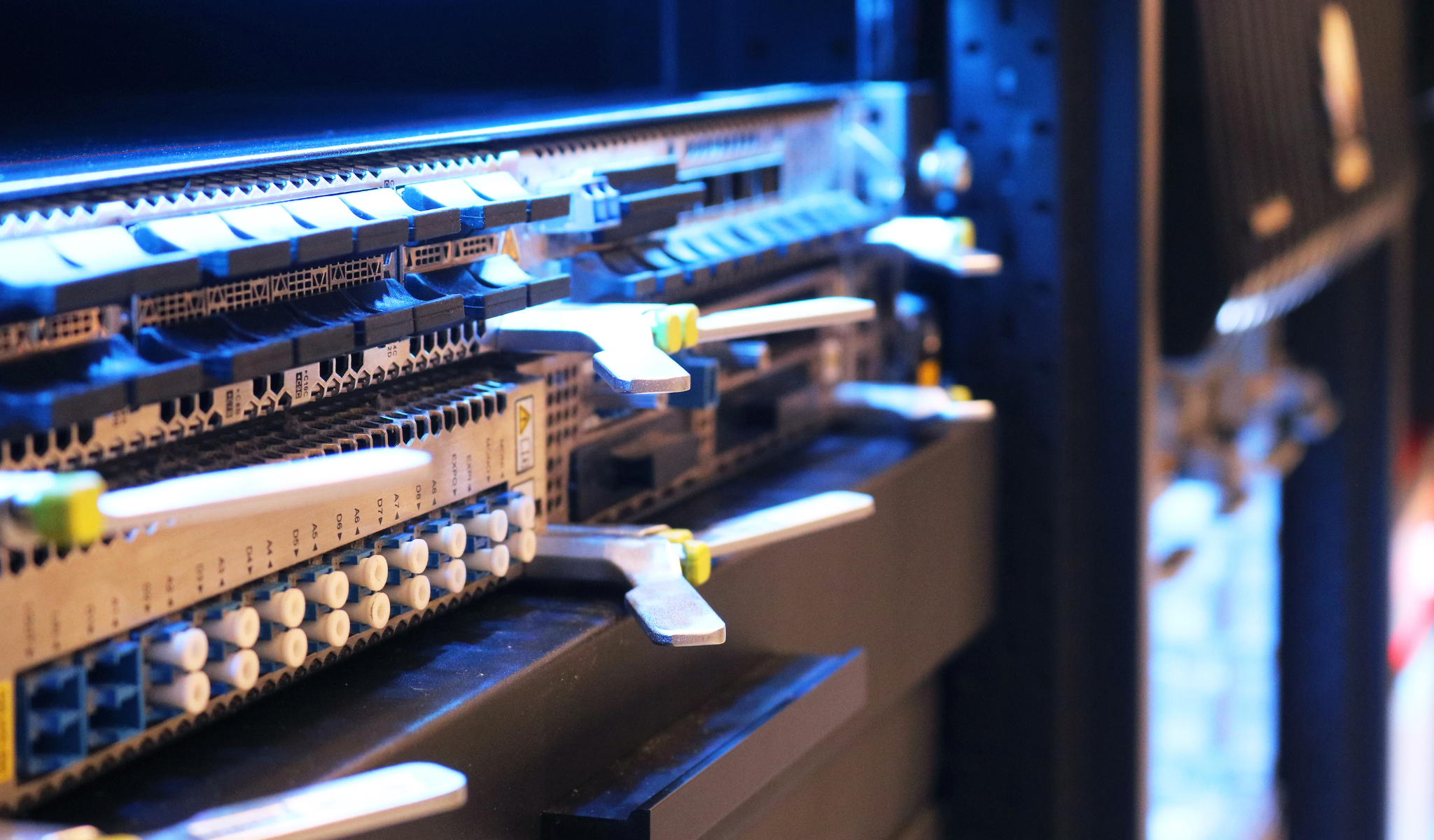 TELUS : le premier centre d’IA souveraine au Canada à Rimouski ...