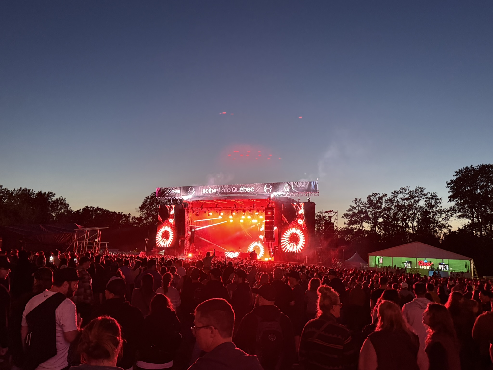 Grandes Fêtes TELUS : ouverture électrisante | Journal Le Soir