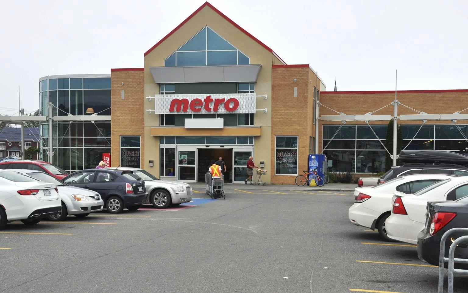 Pétition pour transformer le Metro en Super C | Journal Le Soir